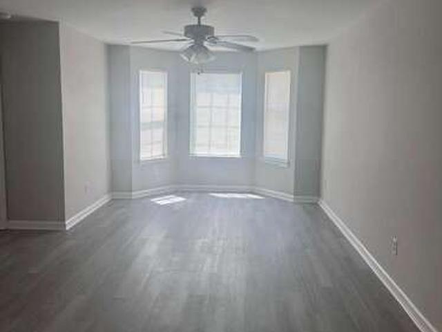 3 BR, 2 BA Apartment Stonehaven Cir, Unit 400, Cartersville, GA 30121