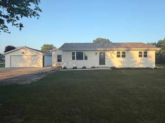 3 BR, 2 BA Apartment W 4820 Main St, Fond Du Lac, WI 54935