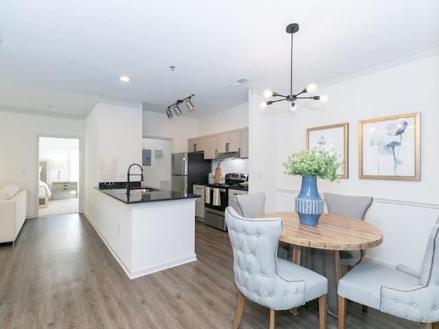 3 BR, 2 BA Apartment 1400 Briarcliff Road Northeast Unit 001 0811, Atlanta, GA 30306