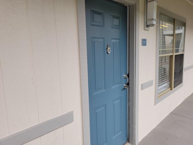 3 BR, 2 BA Apartment 1401 W Paces Ferry Rd NW, Atlanta, GA 30327