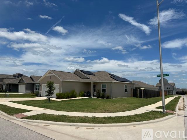 3 BR, 2 BA Apartment 14101 George Mason Avenue, Manor, TX 78653