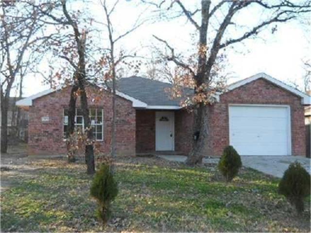 3 BR, 2 BA Apartment 1415 Amity Lane, Dallas, TX 75217