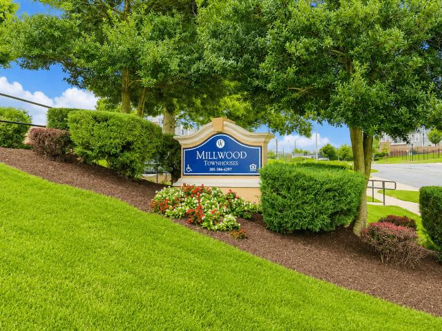 3 BR, 2 BA Apartment 1418 Karen Blvd Unit 1396, Capitol Heights, MD 20743