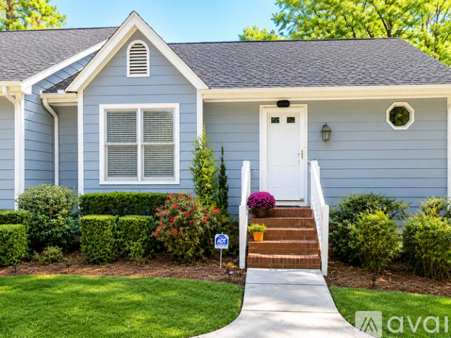 3 BR, 2 BA Apartment 1418 Mapleside Ct, Raleigh, NC 27609