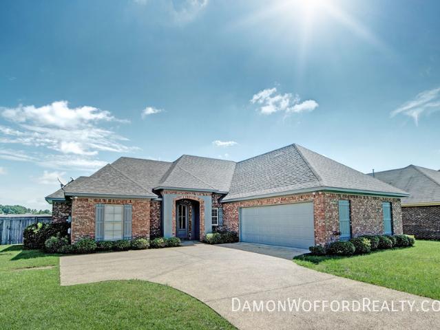 3 BR, 2 BA Apartment 142 Lakeway Dr, Madison, MS 39110