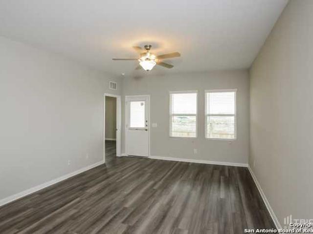 3 BR, 2 BA Apartment 14367 Gunsight Pass, San Antonio, TX 78253