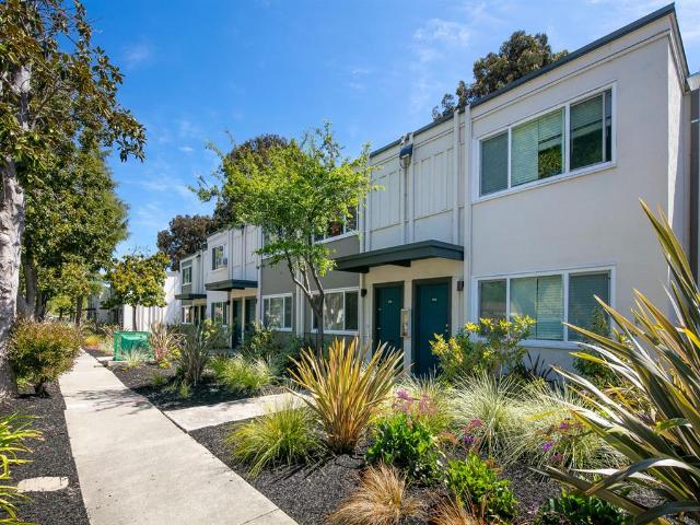 3 BR, 2 BA Apartment 1440 Mowry Avenue Unit 319, Fremont, CA 94538