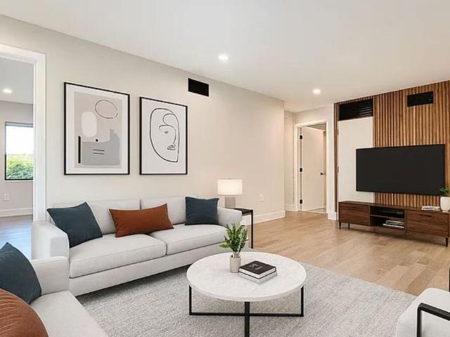 3 BR, 2 BA Apartment 1444 South Crescent Heights Boulevard, Los Angeles, CA 90035