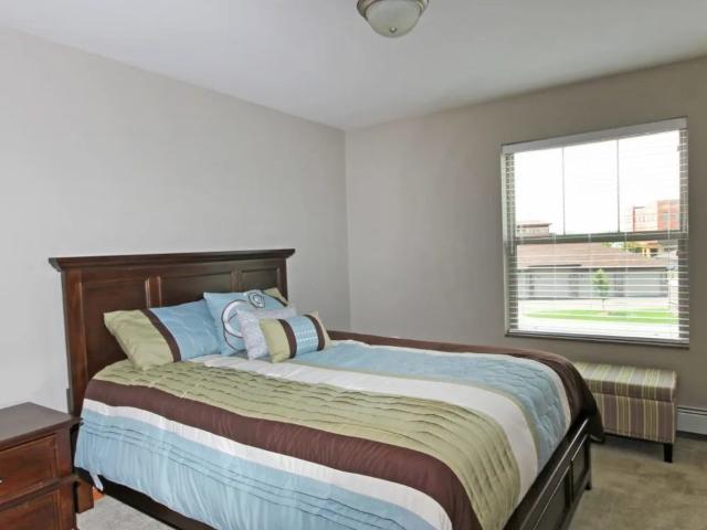 3 BR, 2 BA Apartment 14450 Rhinestone Street Northwest Unit 327, Anoka, MN 55303