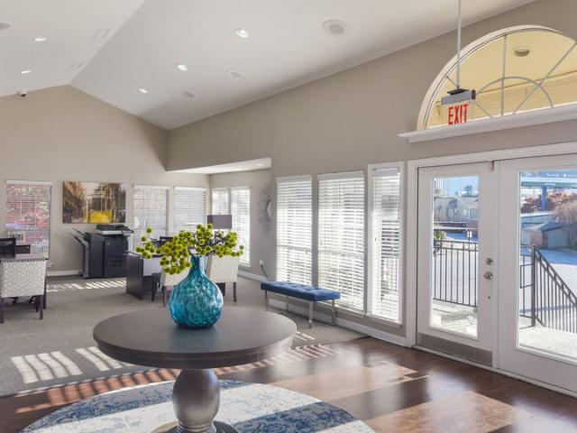 3 BR, 2 BA Apartment 14506 Dallas Pkwy, Dallas, TX 75254