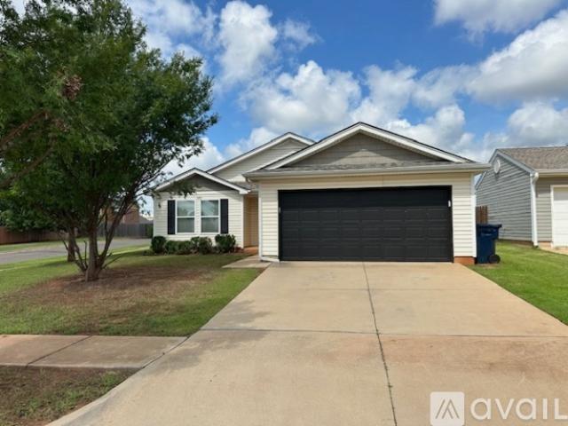 3 BR, 2 BA Apartment 14601 Moon Daisy Dr, Edmond, OK 73013