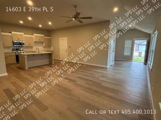 3 BR, 2 BA Apartment 14603 E 39th Pl S, Tulsa, OK 74134