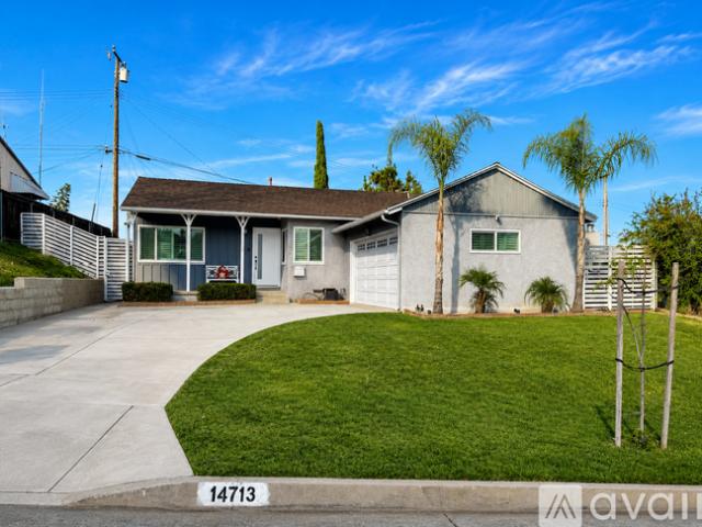 3 BR, 2 BA Apartment 14713 Starpath Drive, La Mirada, CA 90638