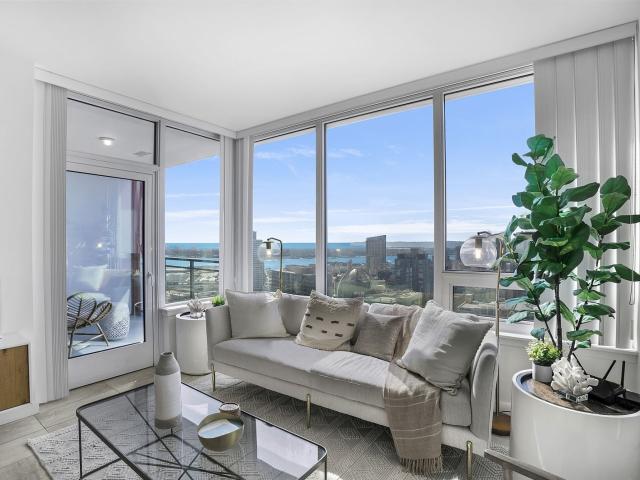 3 BR, 2 BA Apartment 1475 Island Ave Unit P 4105, San Diego, CA 92101