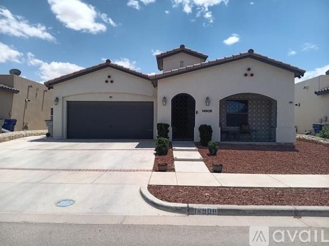3 BR, 2 BA Apartment 14908 Sunny Land Avenue, El Paso, TX 79938