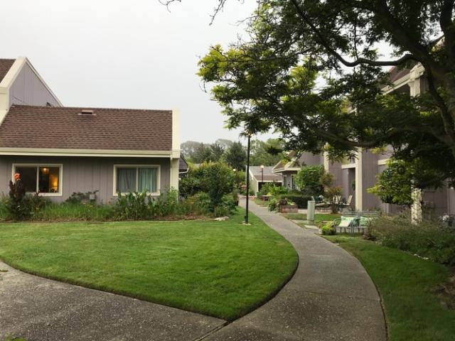 3 BR, 2 BA Apartment 149 Harbor Oaks Cir, Santa Cruz, CA 95062