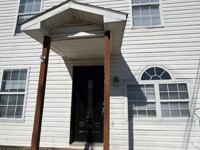 3 BR, 2 BA Apartment 14 A St, Winchester, KY 40391