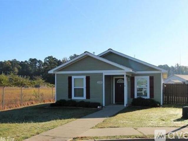 3 BR, 2 BA Apartment 1500 Glory Cove, Benton, AR 72015