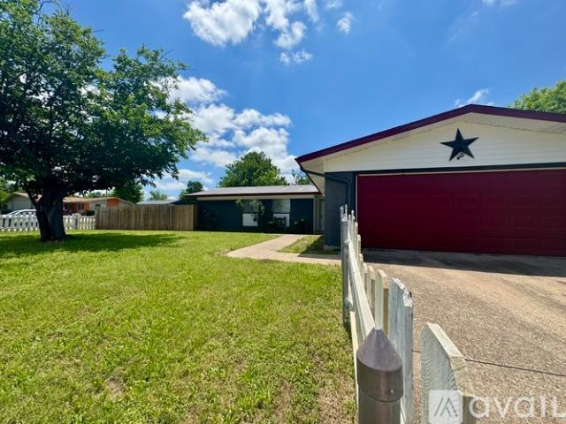 3 BR, 2 BA Apartment 1501 Ferndale Dr, Killeen, TX 76549