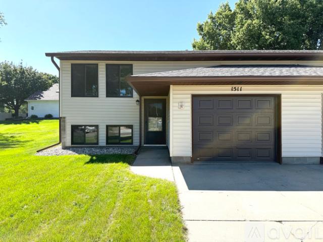 3 BR, 2 BA Apartment 1505 Cedar Circle, Unit 1511, Brandon, SD 57005