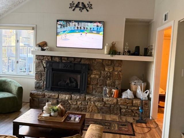 3 BR, 2 BA Apartment 150 Glenwood Ln, Unit E 18, Sugar Mountain, NC 28604