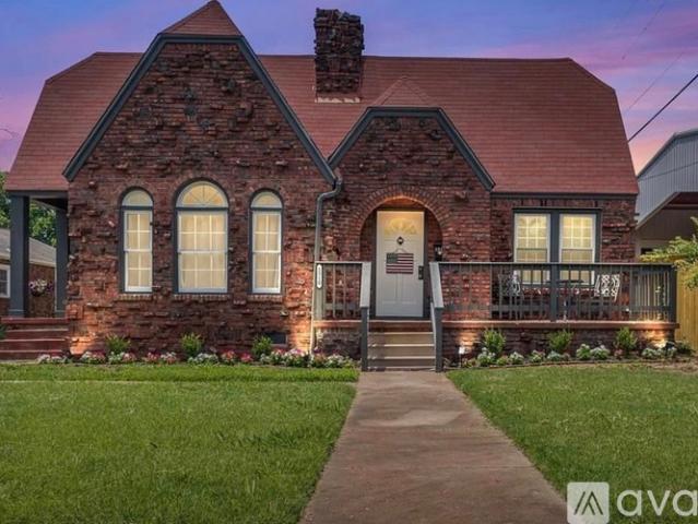 3 BR, 2 BA Apartment 1510 South College Avenue, Tulsa, OK 74104