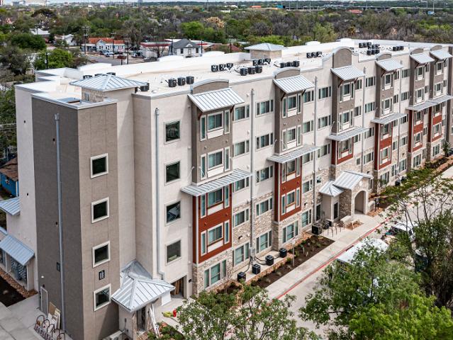 3 BR, 2 BA Apartment 1515 Roosevelt Avenue, San Antonio, TX 78210