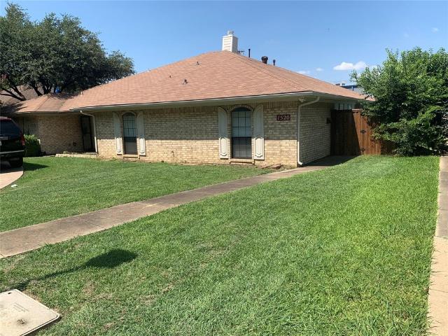 3 BR, 2 BA Apartment 1520 Parkside Drive, Carrollton, TX 75006