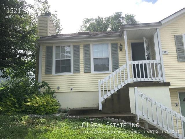 3 BR, 2 BA Apartment 1521 S. Pollard Ave, Independence, MO 64055