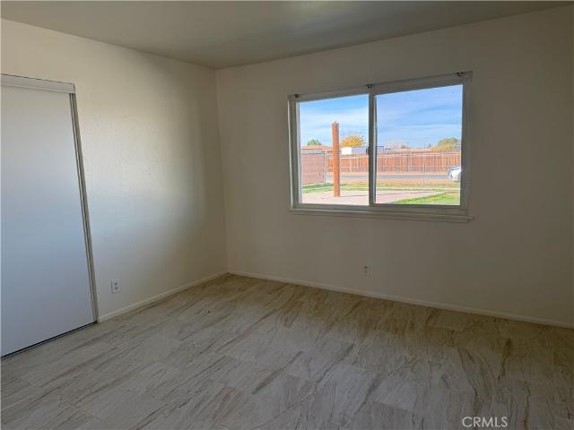 3 BR, 2 BA Apartment 15225 Ramona Road, Apple Valley, CA 92307