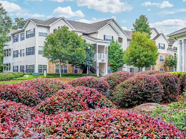 3 BR, 2 BA Apartment 1525 Laurel Crossing Pkwy NE Unit 1222, Buford, GA 30519