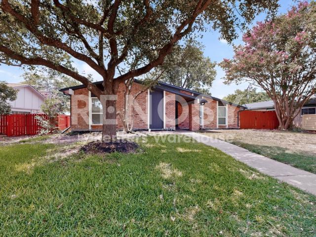 3 BR, 2 BA Apartment 1527 Cherokee Trl, Plano, TX 75023
