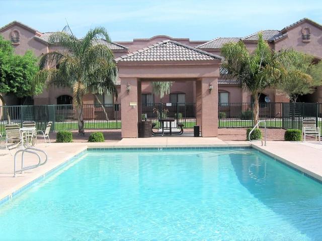 3 BR, 2 BA Apartment 15380 West Young Street Unit 1018, Surprise, AZ 85374