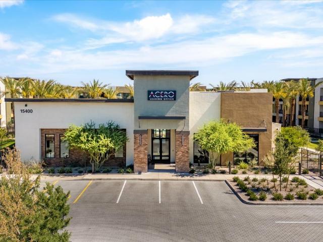 3 BR, 2 BA Apartment 15400 West Roosevelt Street Unit 1076, Goodyear, AZ 85338