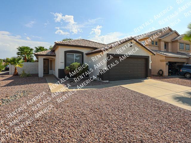 3 BR, 2 BA Apartment 15428 W Mauna Loa Ln, Surprise, AZ 85379