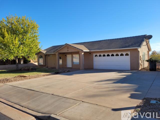 3 BR, 2 BA Apartment 154 East 200 South, Ivins, UT 84738