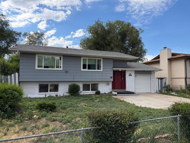 3 BR, 2 BA Apartment 154 Kilgore St Colorado Springs, CO 80911