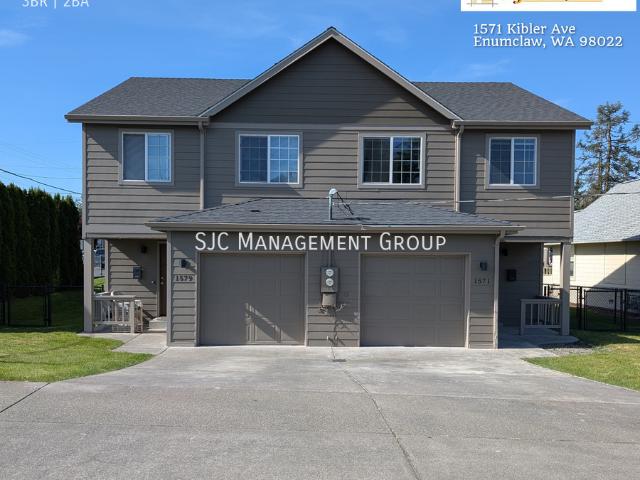 3 BR, 2 BA Apartment 1571 Kibler Ave, Enumclaw, WA 98022