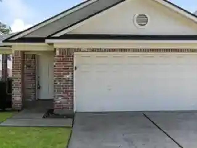 3 BR, 2 BA Apartment 16014 Pin Oak Rdg St, Houston, TX 77073