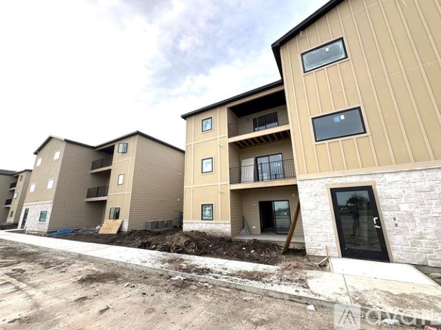 3 BR, 2 BA Apartment 1604 Darling Dr, Unit 3, Worthington, MN 56187