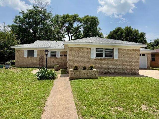 3 BR, 2 BA Apartment 1606 Bluebonnet, Arlington, TX 76013
