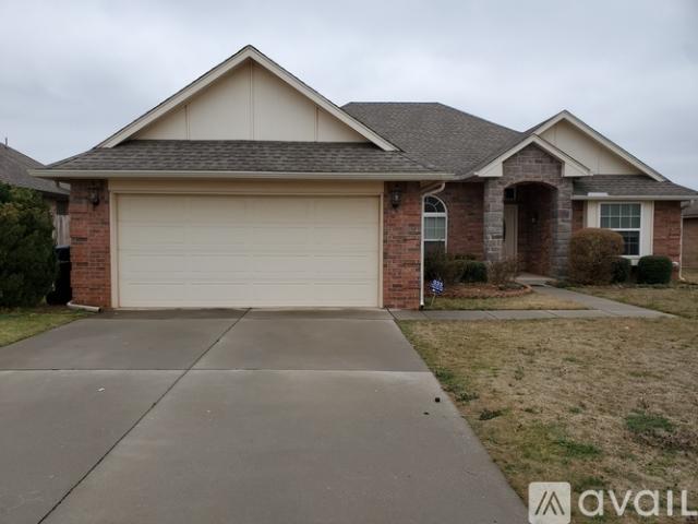 3 BR, 2 BA Apartment 16113 Juliet Dr, Edmond, OK 73013