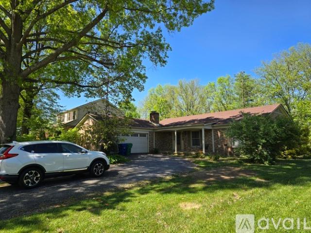 3 BR, 2 BA Apartment 161 Milwood Drive, Winchester, KY 40391