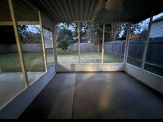 3 BR, 2 BA Apartment 1621 West Saint Mary Boulevard, Lafayette, LA 70506