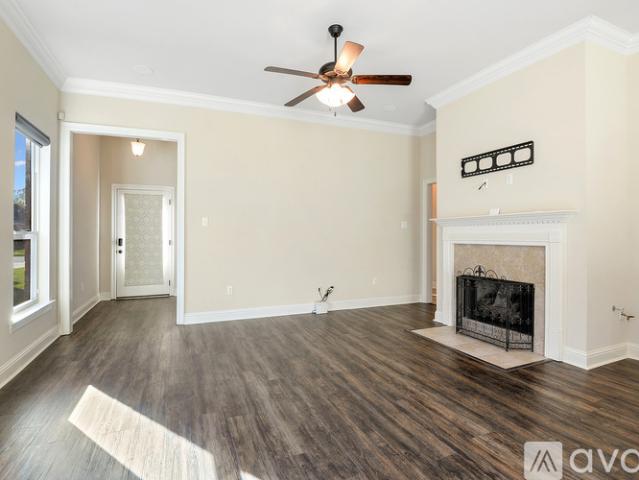 3 BR, 2 BA Apartment 16280 Timberstone Dr, Prairieville, LA 70769