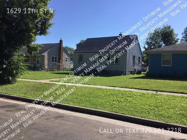 3 BR, 2 BA Apartment 1629 11th St N, Fargo, ND 58102