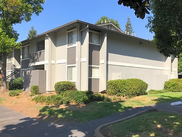 3 BR, 2 BA Apartment 1650 Forest Ave, Chico, CA 95928