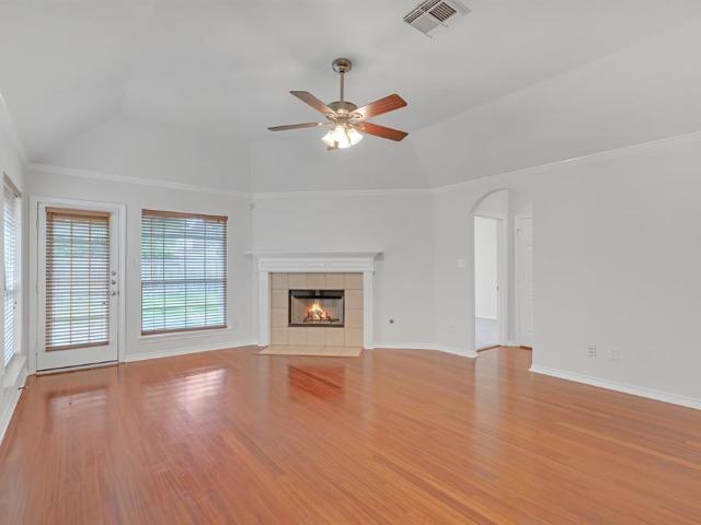 3 BR, 2 BA Apartment 16510 MESA Pt DR, HOUSTON, TX 77095