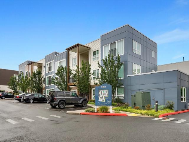 3 BR, 2 BA Apartment 16520 Larch Way Unit G 304, Lynnwood, WA 98037