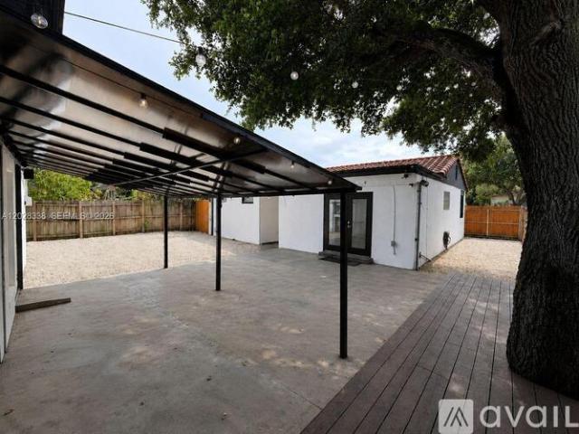 3 BR, 2 BA Apartment 165 Lawn Way, Miami Springs, FL 33166